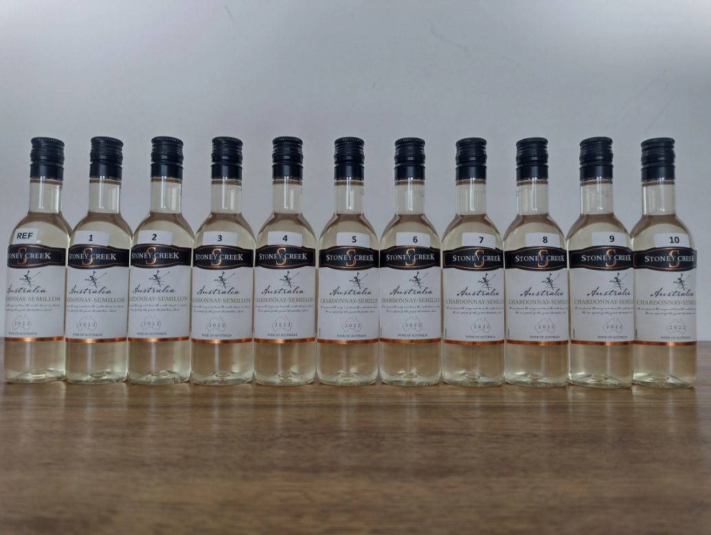 Aromas in wine, how do you learn to recognize them? | Smelltest.eu